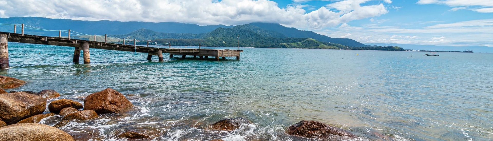 Praia de Guaecá: 3 motivos para conhecer essa linda região